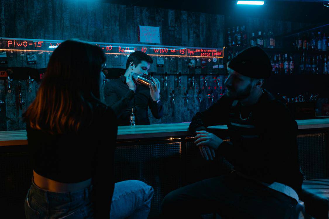 How to Pair Food and Drinks in a Pub Setting – HDT-Project